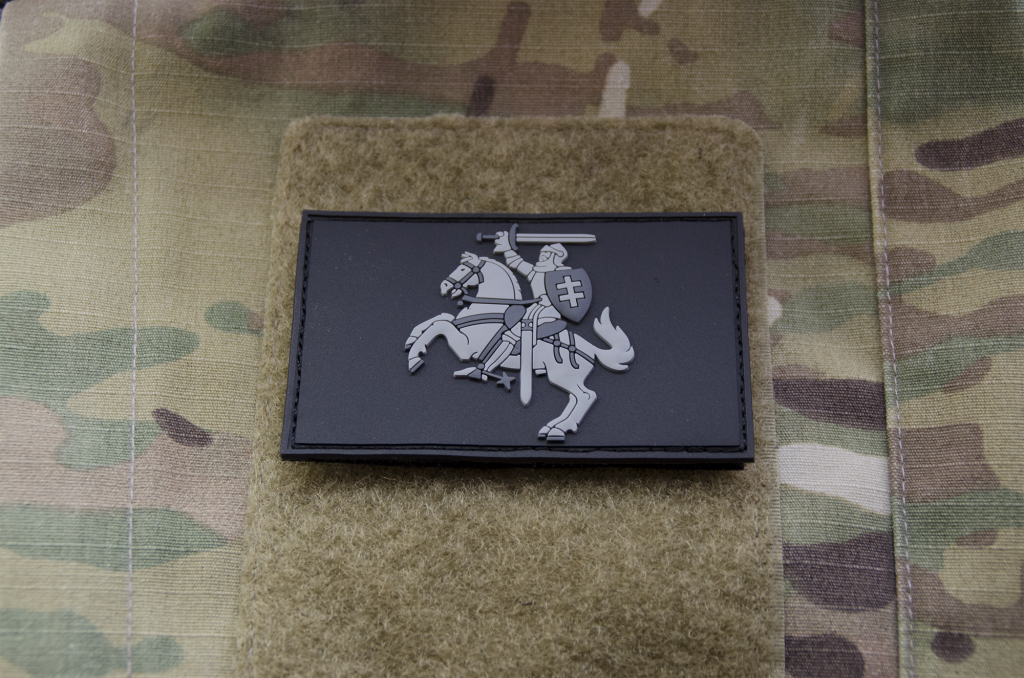 PVC patch "Vytis" (black) | Antsiuvų gamyba